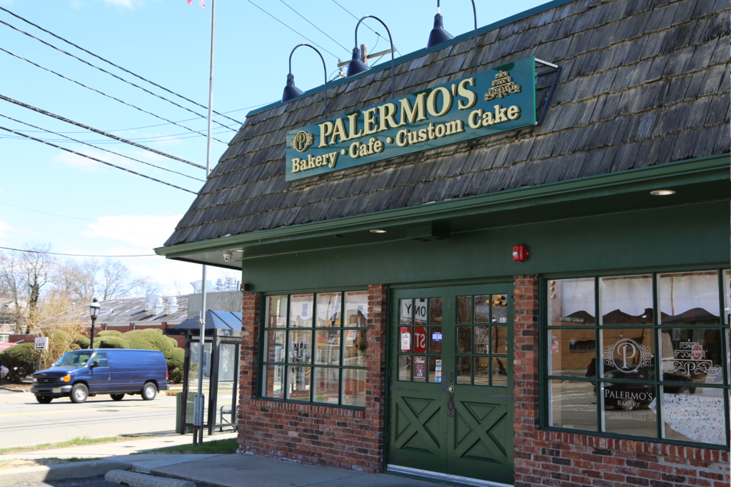 River Vale - Palermo's Cafe & Bakery